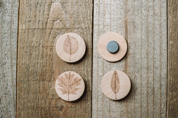 Wood Burned Leaf Magnets on Wood Slices | DIY Wood Burned Magnets