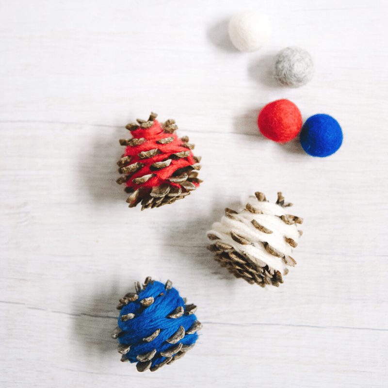 DIY Yarn Wrapped Pinecones for Fall | Easy Fall Decor Ideas
