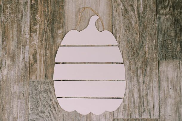 DIY Farmhouse Pumpkin Sign from Dollar Tree