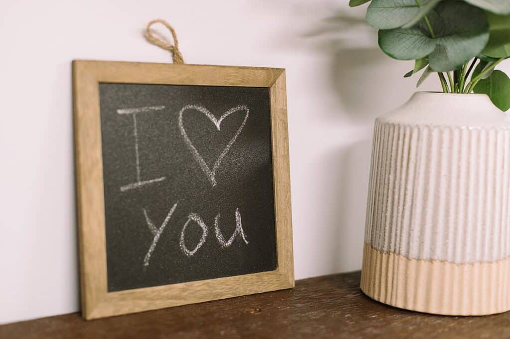 DIY Mini Wooden Chalkboards | Stained Wood Chalkboard Sign