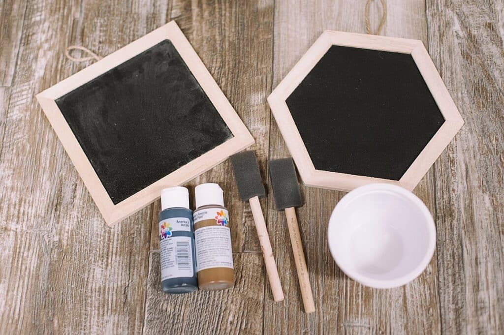 DIY Mini Wooden Chalkboards | Stained Wood Chalkboard Sign