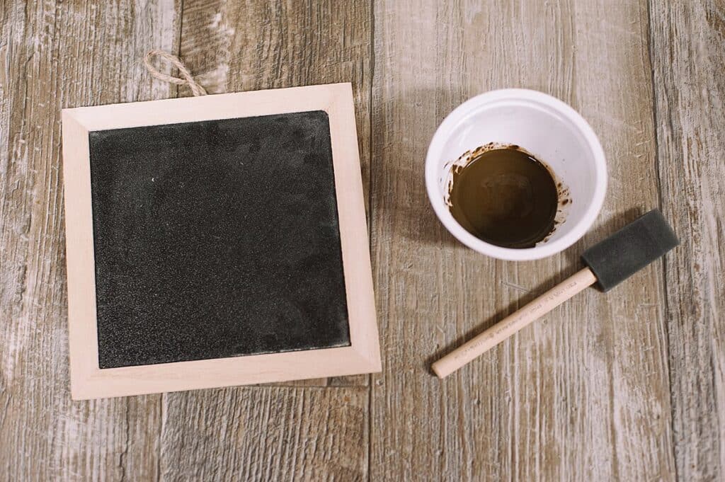 DIY Mini Wooden Chalkboards | Stained Wood Chalkboard Sign