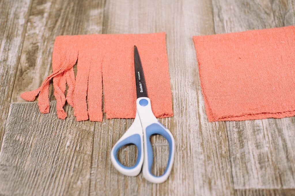 How to Make Fabric Tassels Using Fabric Shop Towels