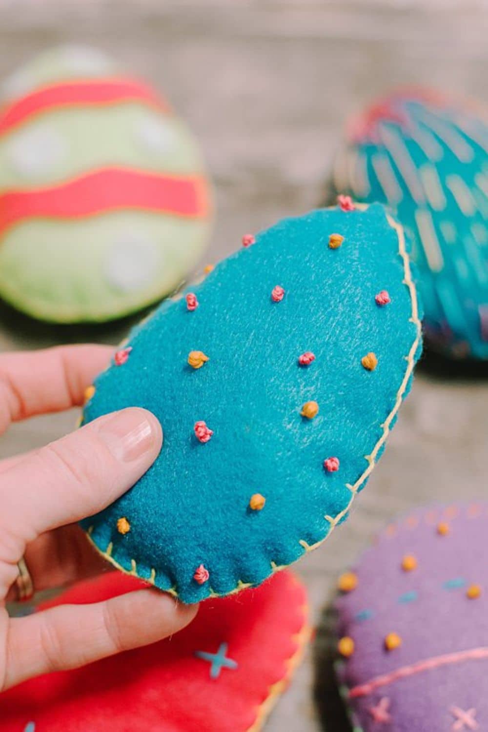 How to Make Felt Easter Eggs | Easy Kids Craft Idea for Spring