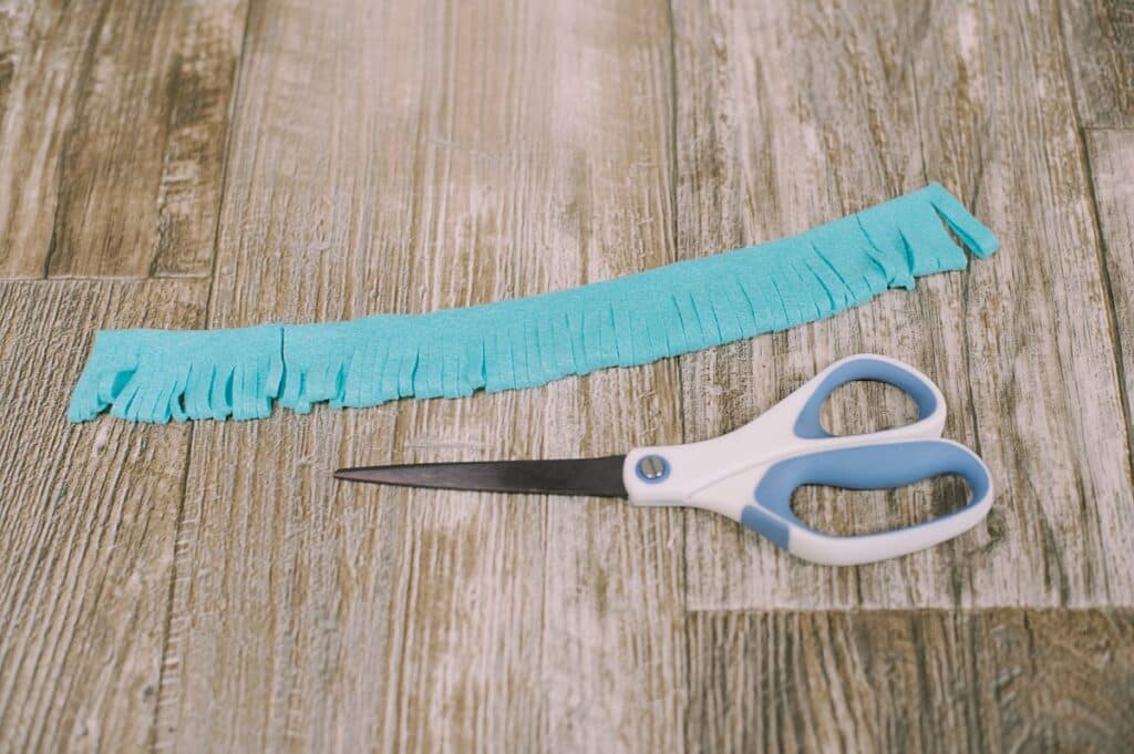 How to Make Felt Mum Flowers | DIY Mum Flower Made with Felt