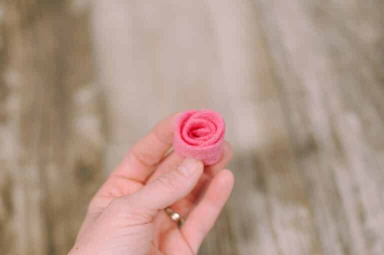 How to Make Felt Rose Flowers | Easy DIY Rose Flower