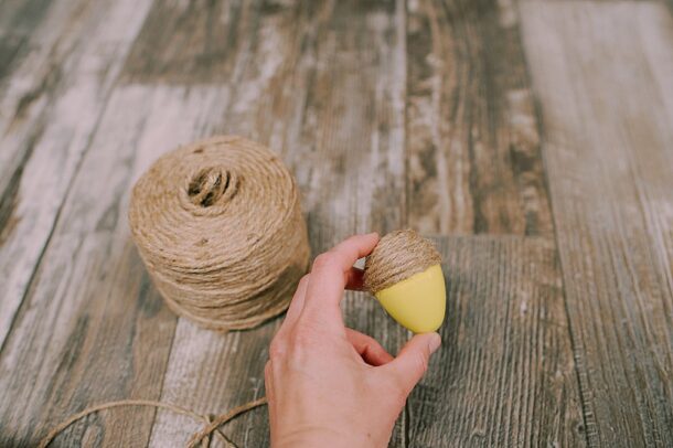 DIY Fall Acorns using Yarn-Wrapped Plastic Easter Eggs