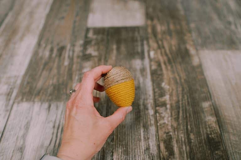 DIY Fall Acorns using Yarn-Wrapped Plastic Easter Eggs