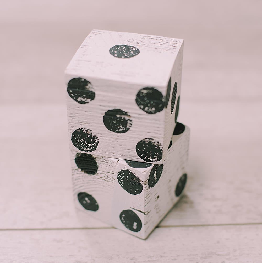 How to Make DIY Jumbo Wooden Dice with Wood Blocks