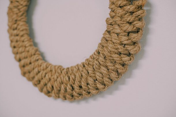 How to Make a DIY Jute Wreath