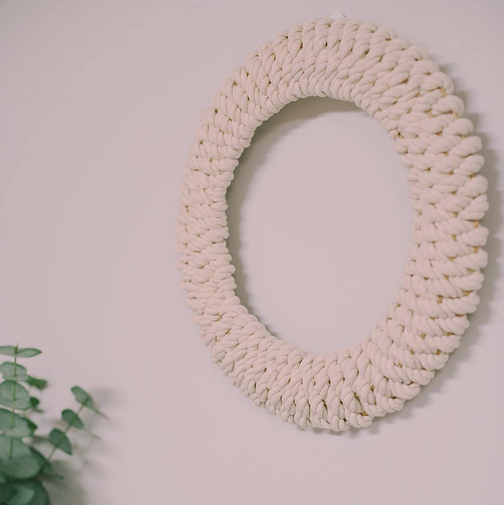How to Make a DIY Rope Wreath
