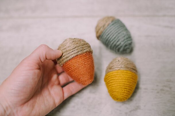 DIY Fall Acorns using Yarn-Wrapped Plastic Easter Eggs