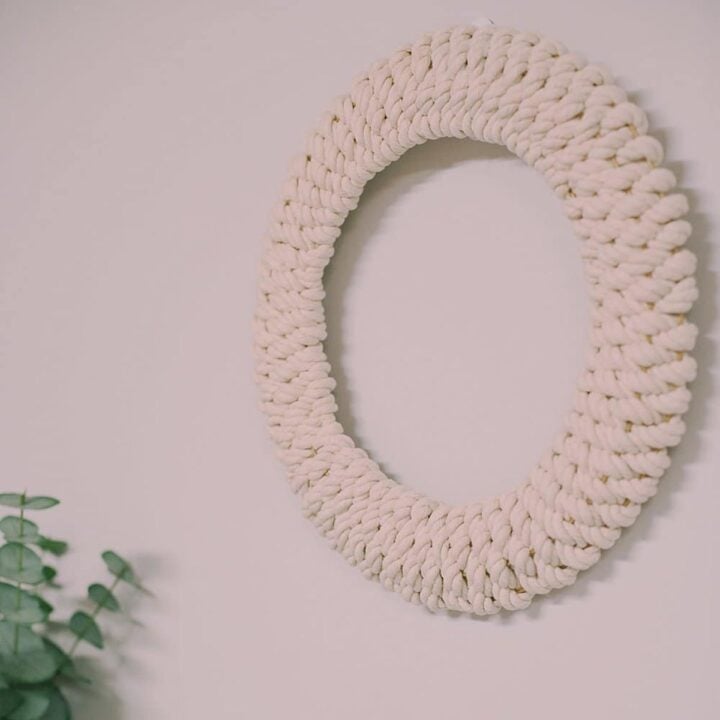 How to Make a DIY Rope Wreath - Laura Radniecki