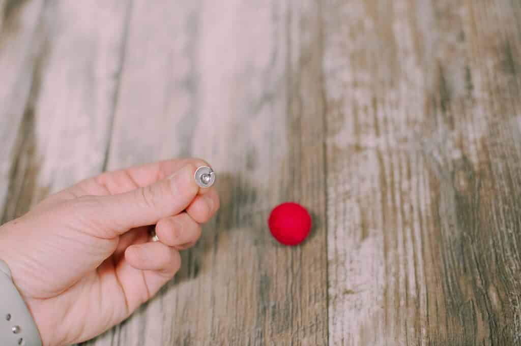How to Make Felt Ball Earrings | Felt Ball Jewelry Ideas - Laura Radniecki