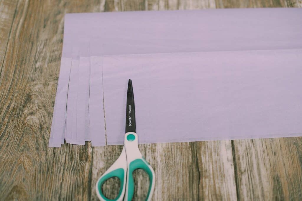 How to Make Tissue Paper Tassels | DIY Tissue Paper Crafts - Laura ...