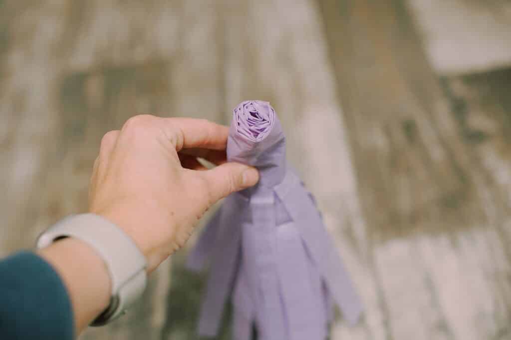 How to Make Tissue Paper Tassels | DIY Tissue Paper Crafts