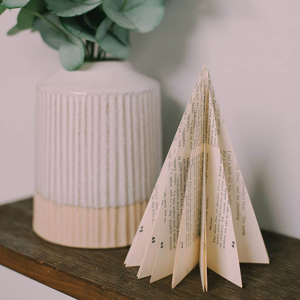Easy Craft Ideas and DIY Project Tutorials - Laura Radniecki
